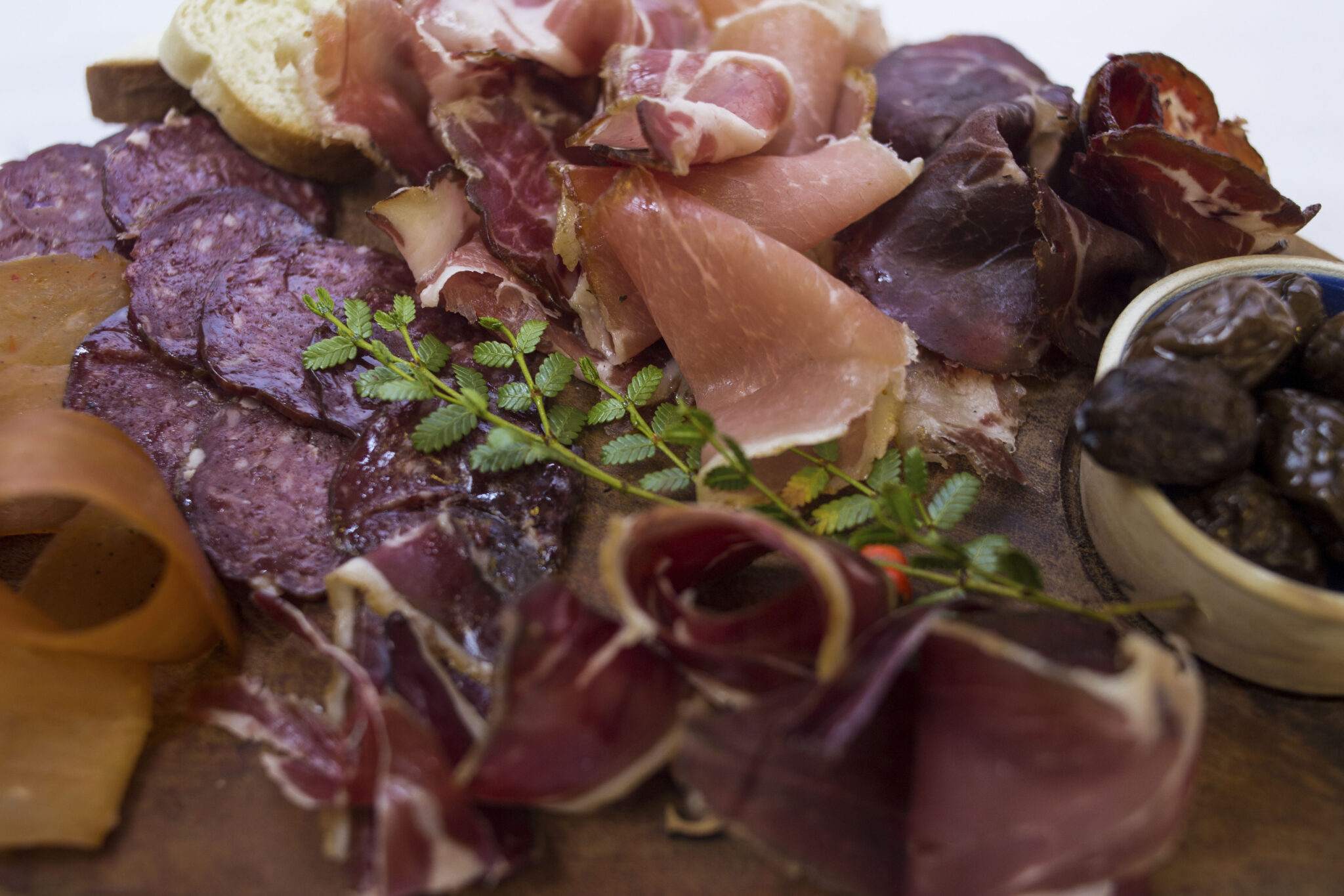 Duelas I – Mix Carnes Ahumadas Curadas 50gr – Secretos del Monte