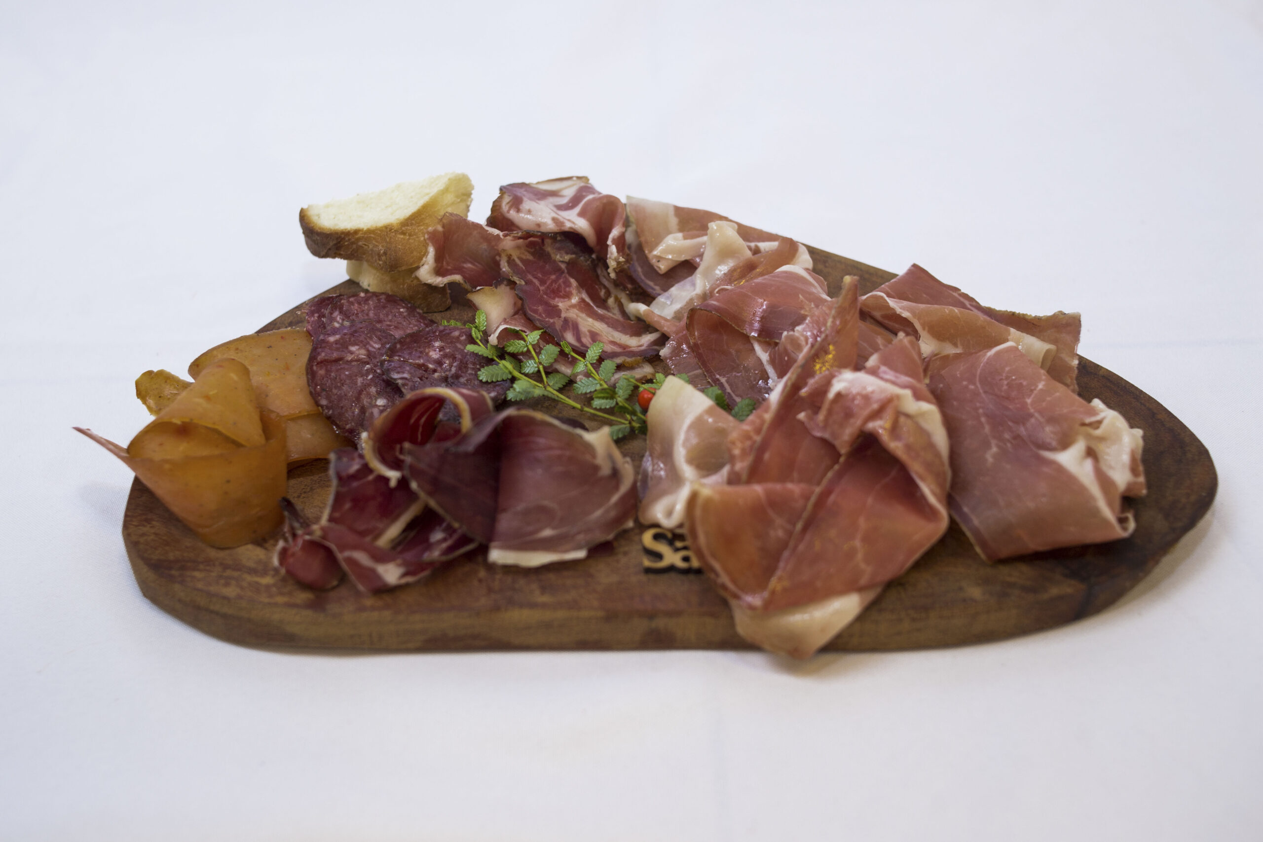 Duelas III – Mix Carnes Ahumadas Curadas 200gr – Secretos del Monte